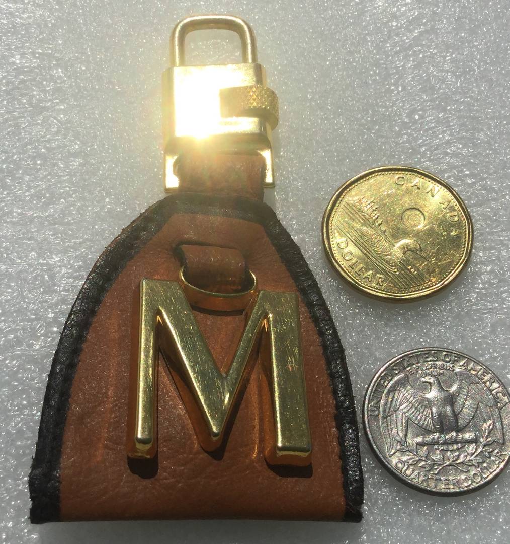 The letter M Vintage Keychain - Boutique chez Dary - Vente d'articles